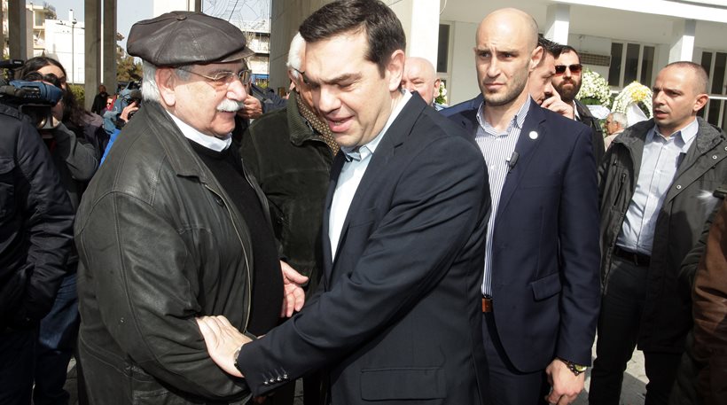 Το τελευταίο αντίο στον Νίκο Κούνδουρο - Παρών και ο Πρωθυπουργός ...