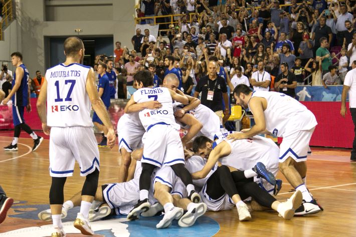 Συγχαρητήρια πολιτειακής και πολιτικής ηγεσίας στην εθνική μπάσκετ Νέων ...