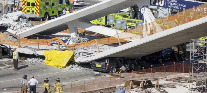 Τραγωδία με 4 νεκρούς και τραυματίες στο Μαϊάμι - Κατέρρευσε πεζογέφυρα ...